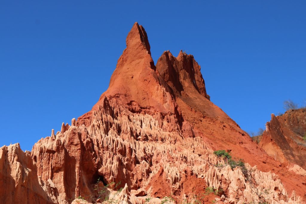 Amber National Park & the Tsingy Rouge - Beyonder